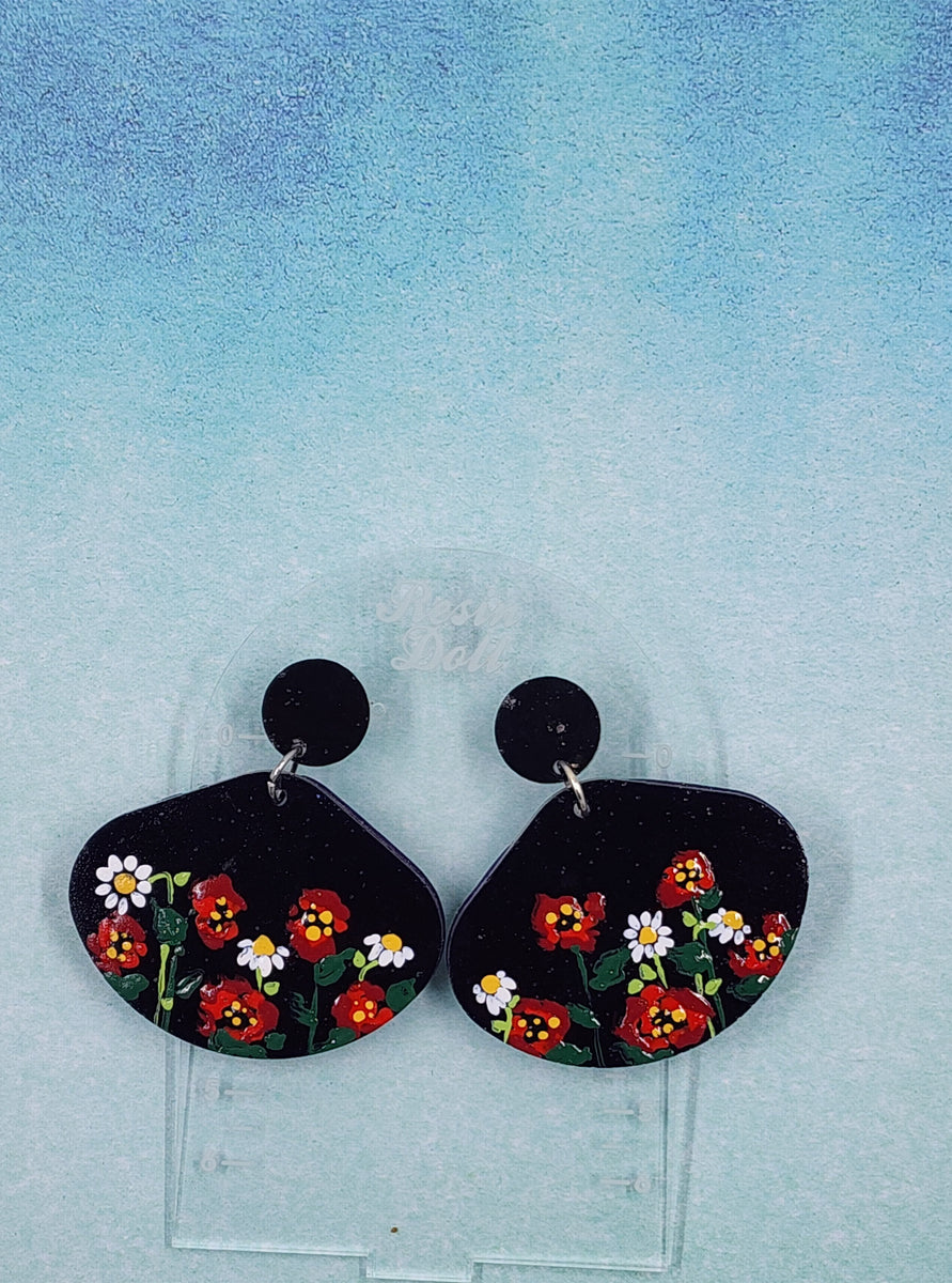 Hailey fan drop earrings – Resin Doll